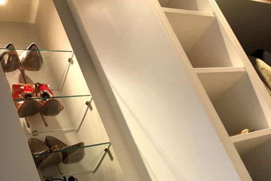 Compact Walk in Wardrobe - Empatika